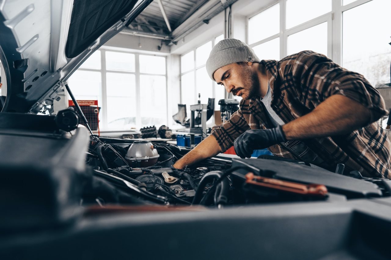 Why Choosing a Certified Mechanic Matters More Than You Think - Vee ...